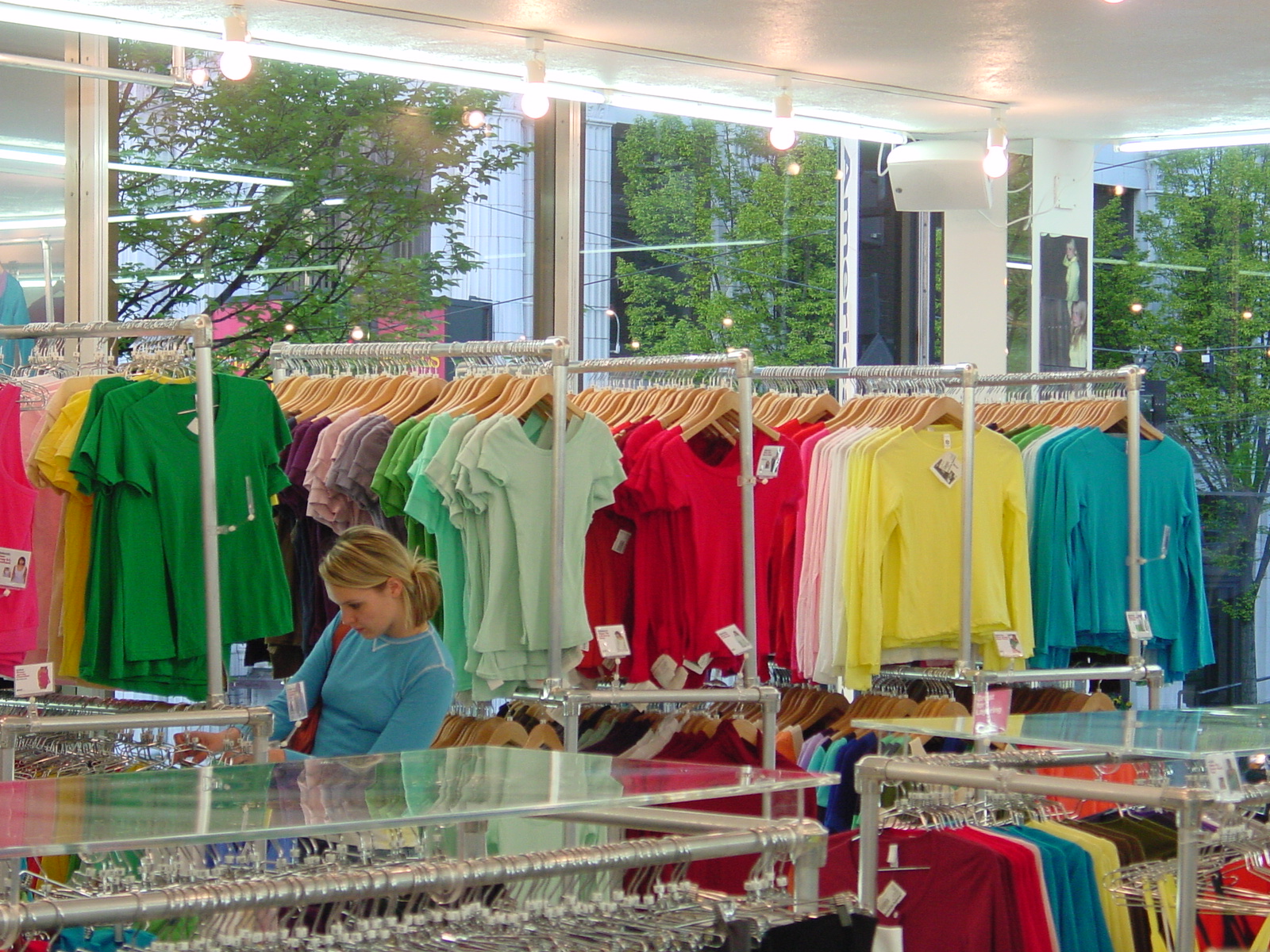 Central American textile manufactures feel effects of US inflation